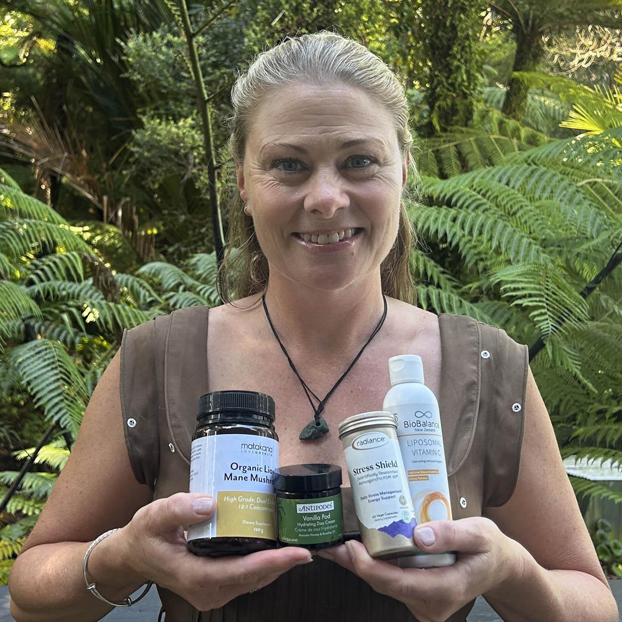 Carrie’s 4 trusted, natural health staples | HealthPost NZ